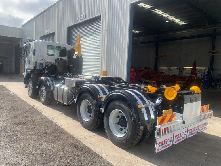 Hyva Hook Loader 20-57SK | LVTC Transport Equipment