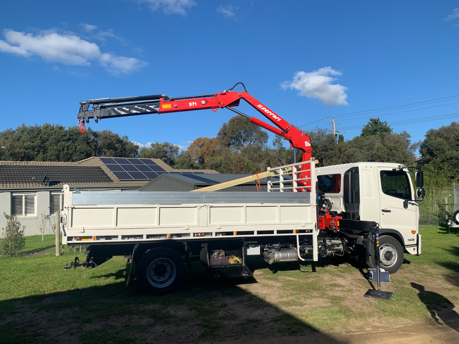Ferrari 571 Crane Truck | LVTC Transport Equipment